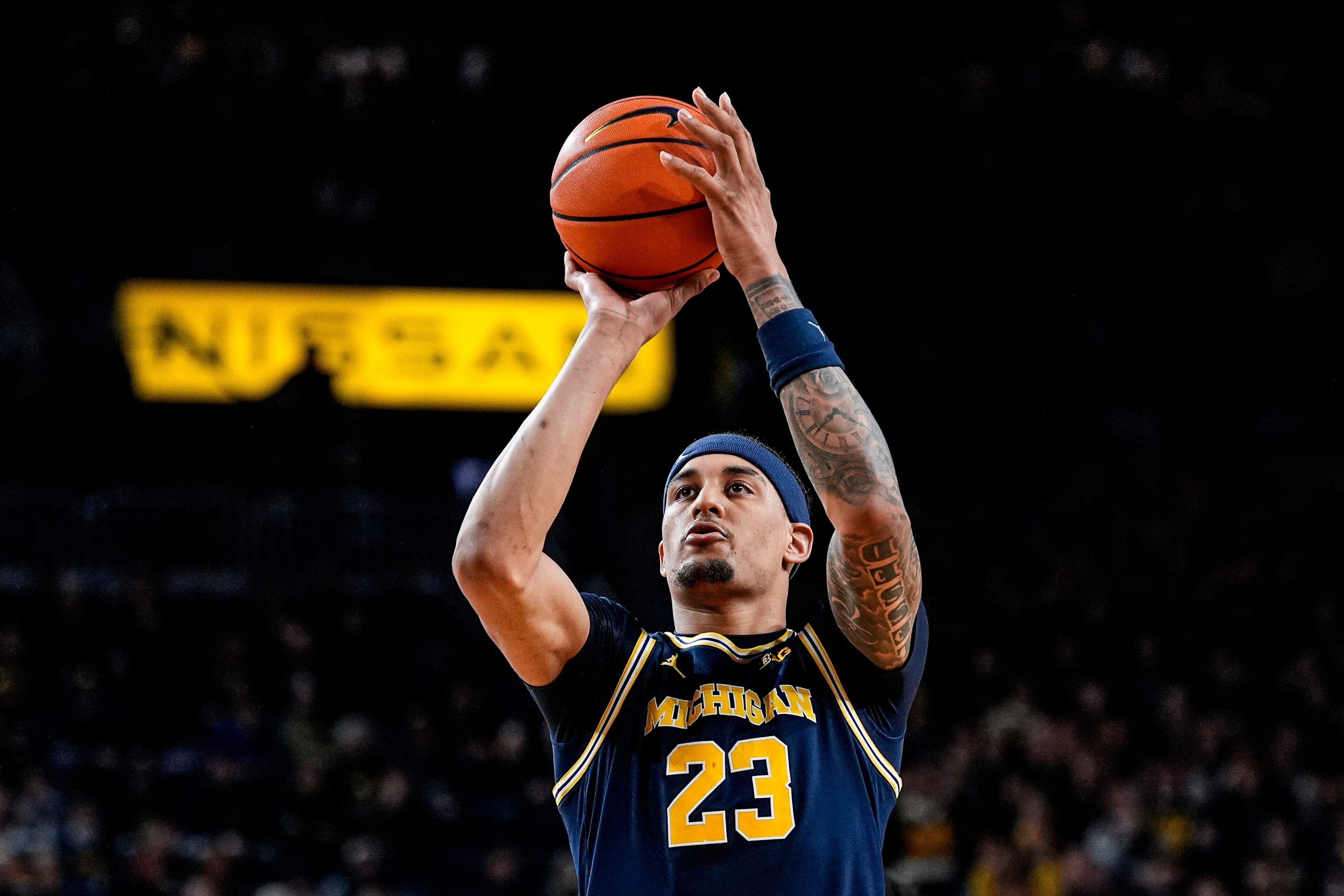 Top Men’s College Basketball Games Today: Tip Off, TV, and More for ...