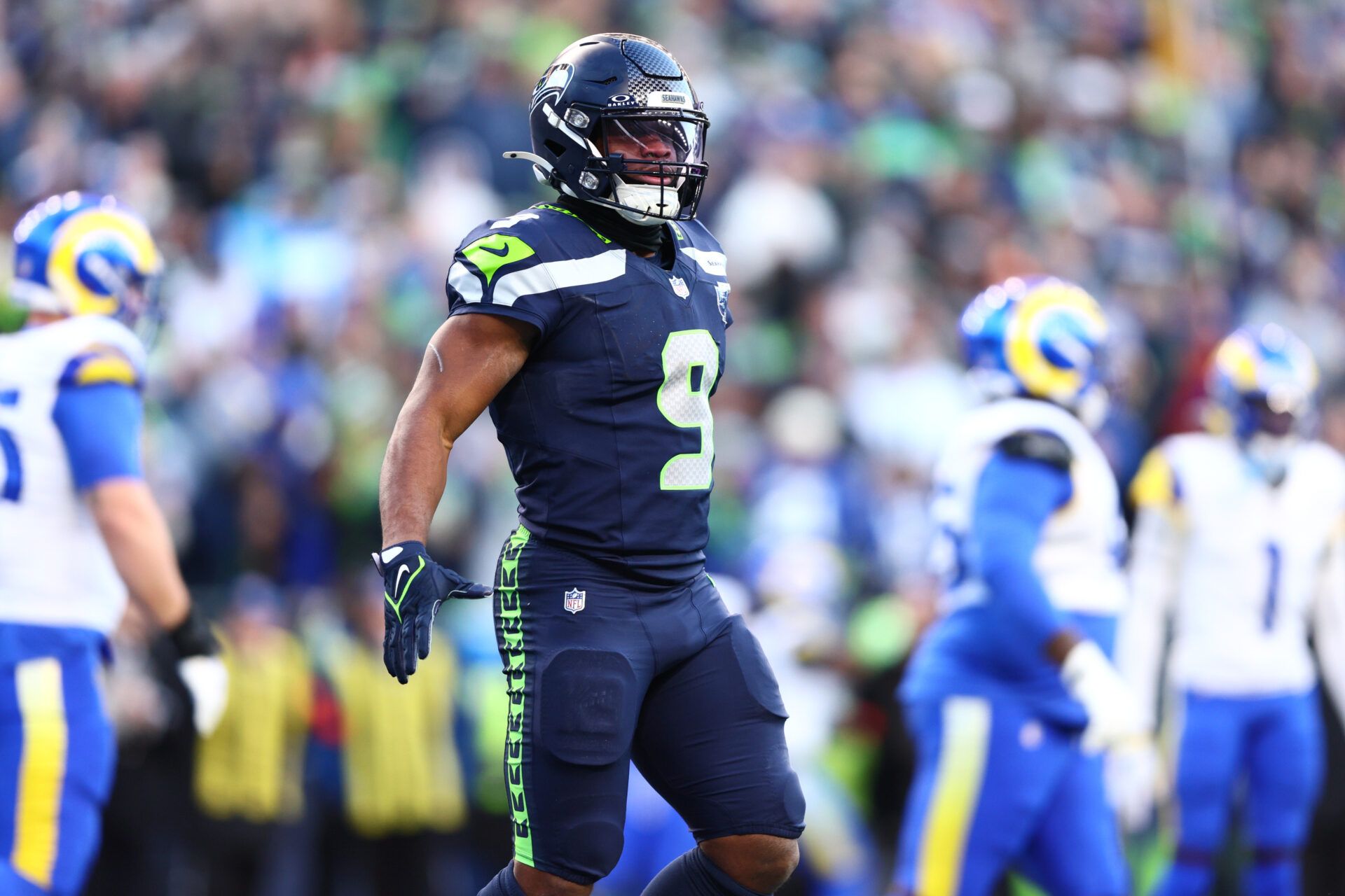 Seahawks Legend Marshawn Lynch Makes Feelings Clear on Kenneth Walker ...