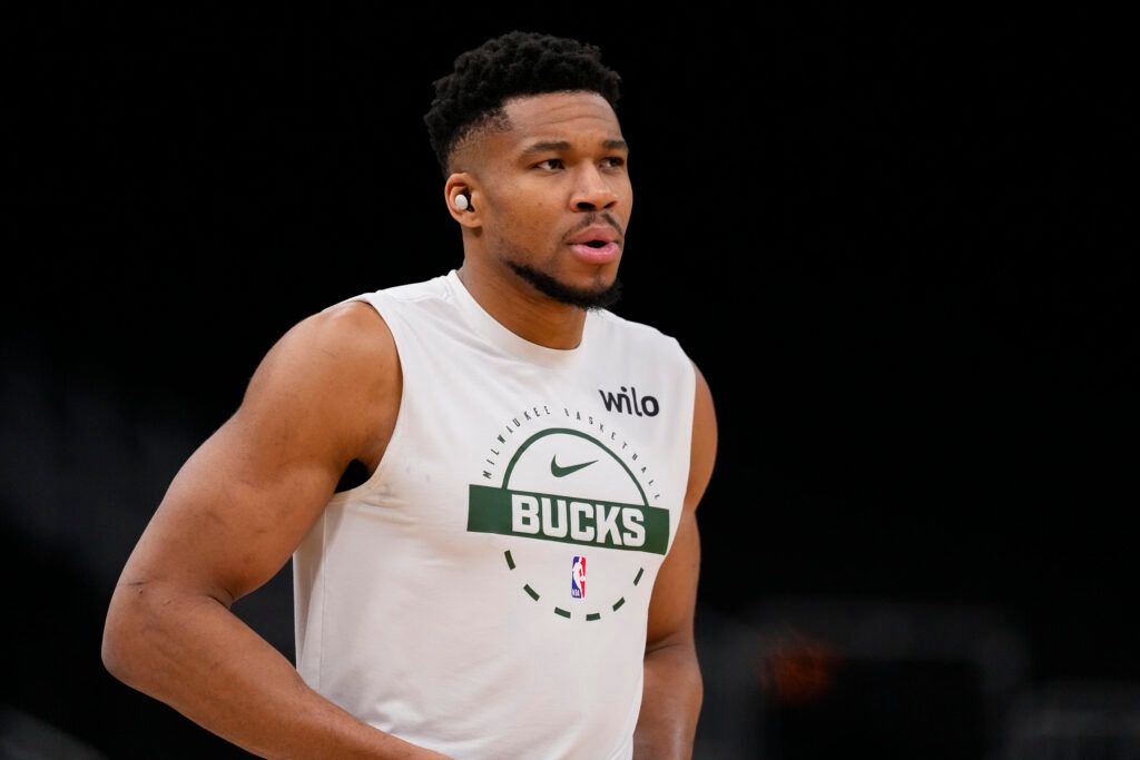 Giannis Antetokounmpo Trade Rumors: Insider Reveals the Latest Update ...