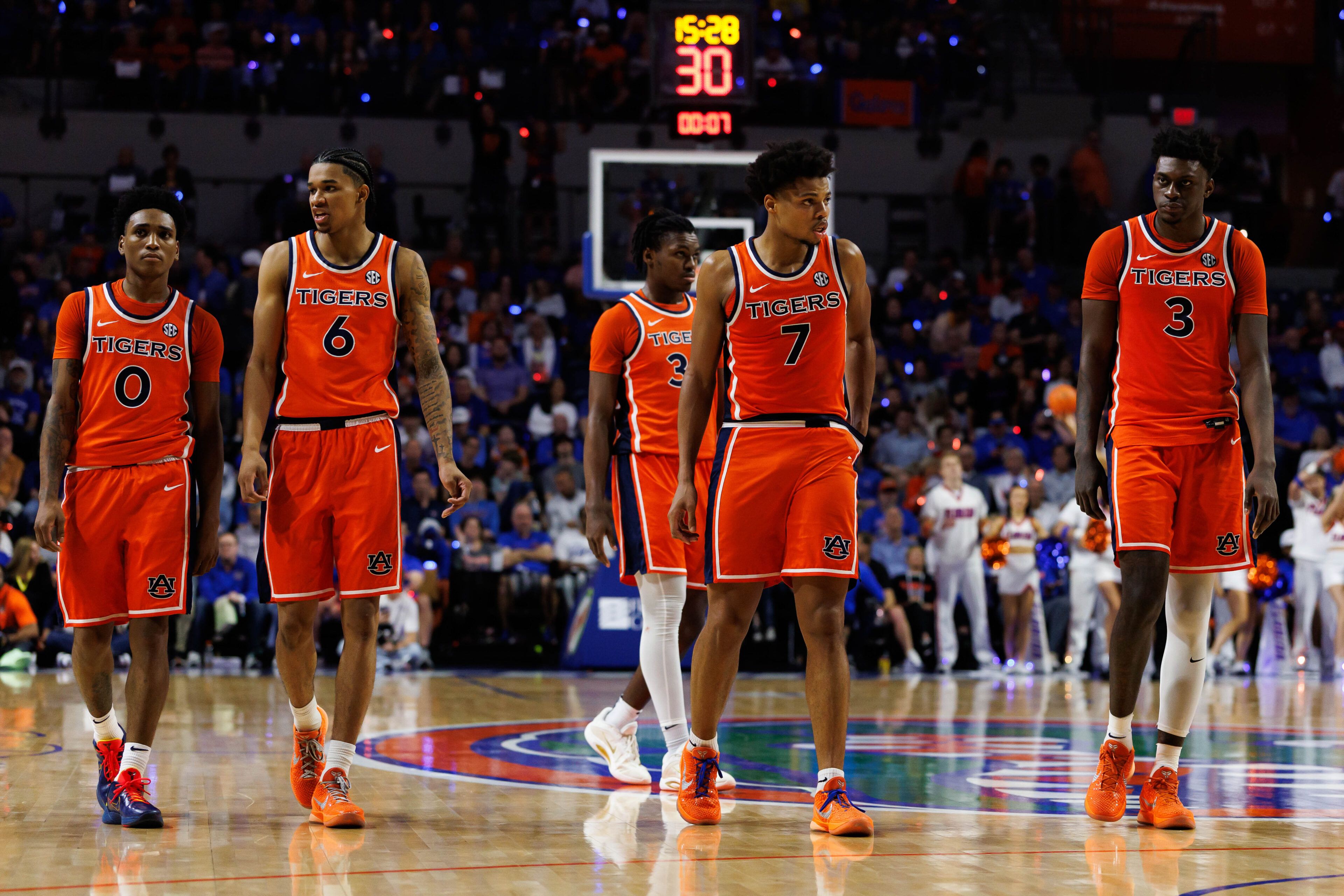 Texas vs. Auburn Prediction: Can the Longhorns Limit Keyshawn Hall?