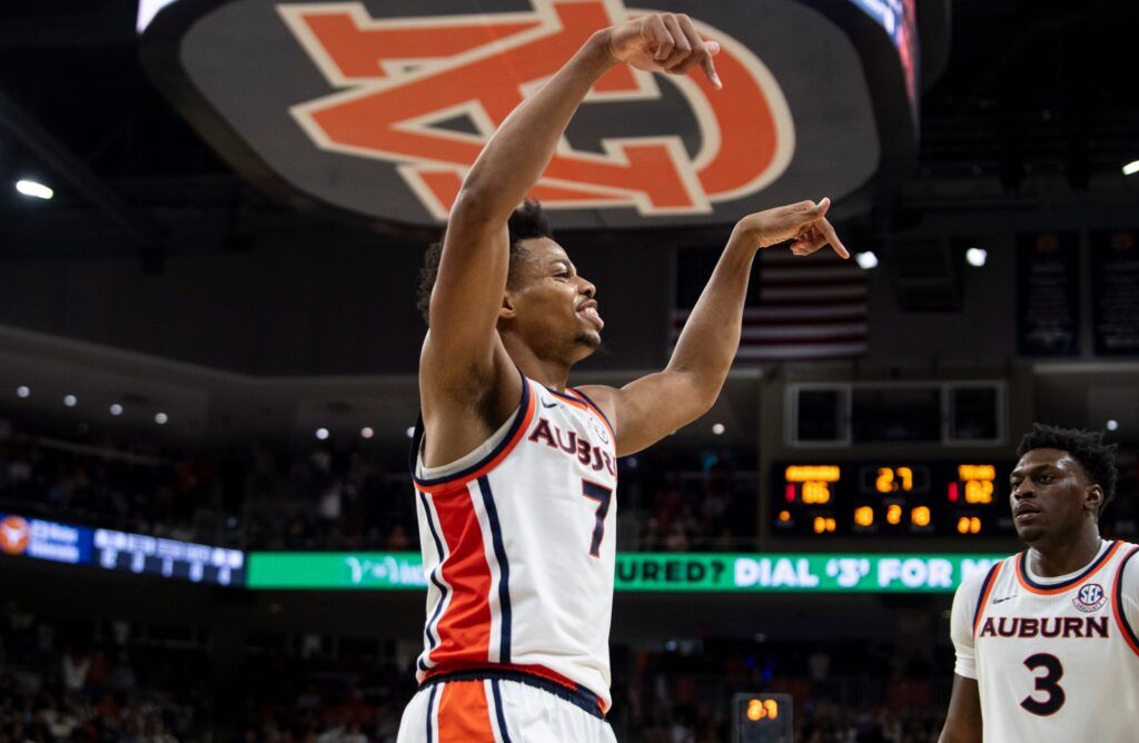 Auburn's Keyshawn Hall Responds as Sean Miller Hails Tiger as 'One of ...