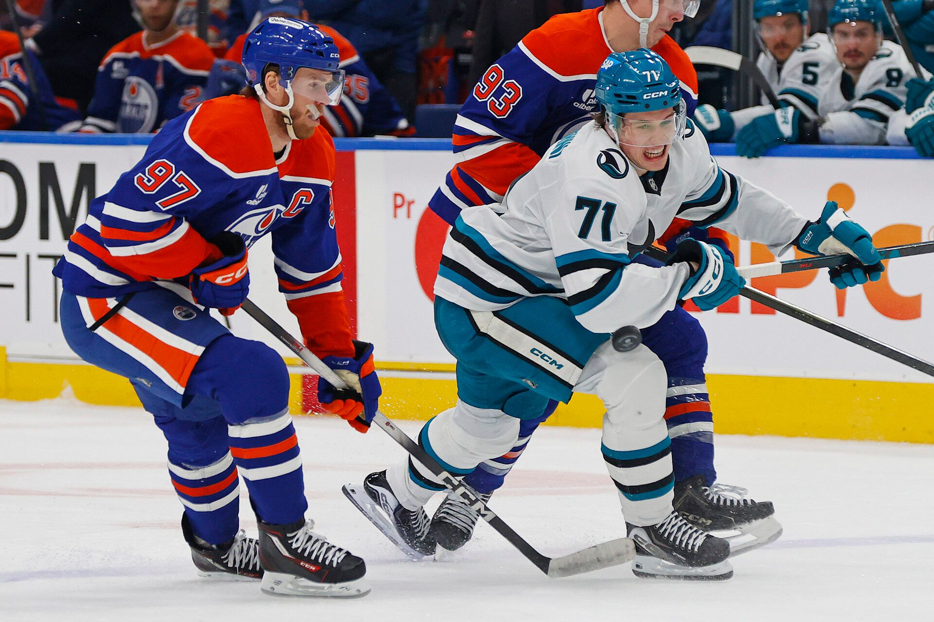 Connor McDavid Enters Yet Another Exclusive Club With Wayne Gretzky ...