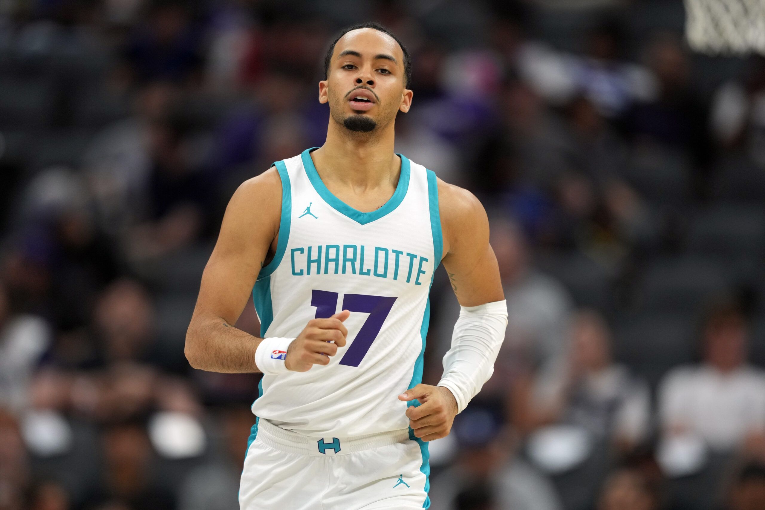 Who Is Amari Bailey? Get To Know the NBA Player Who’s Attempting a ...