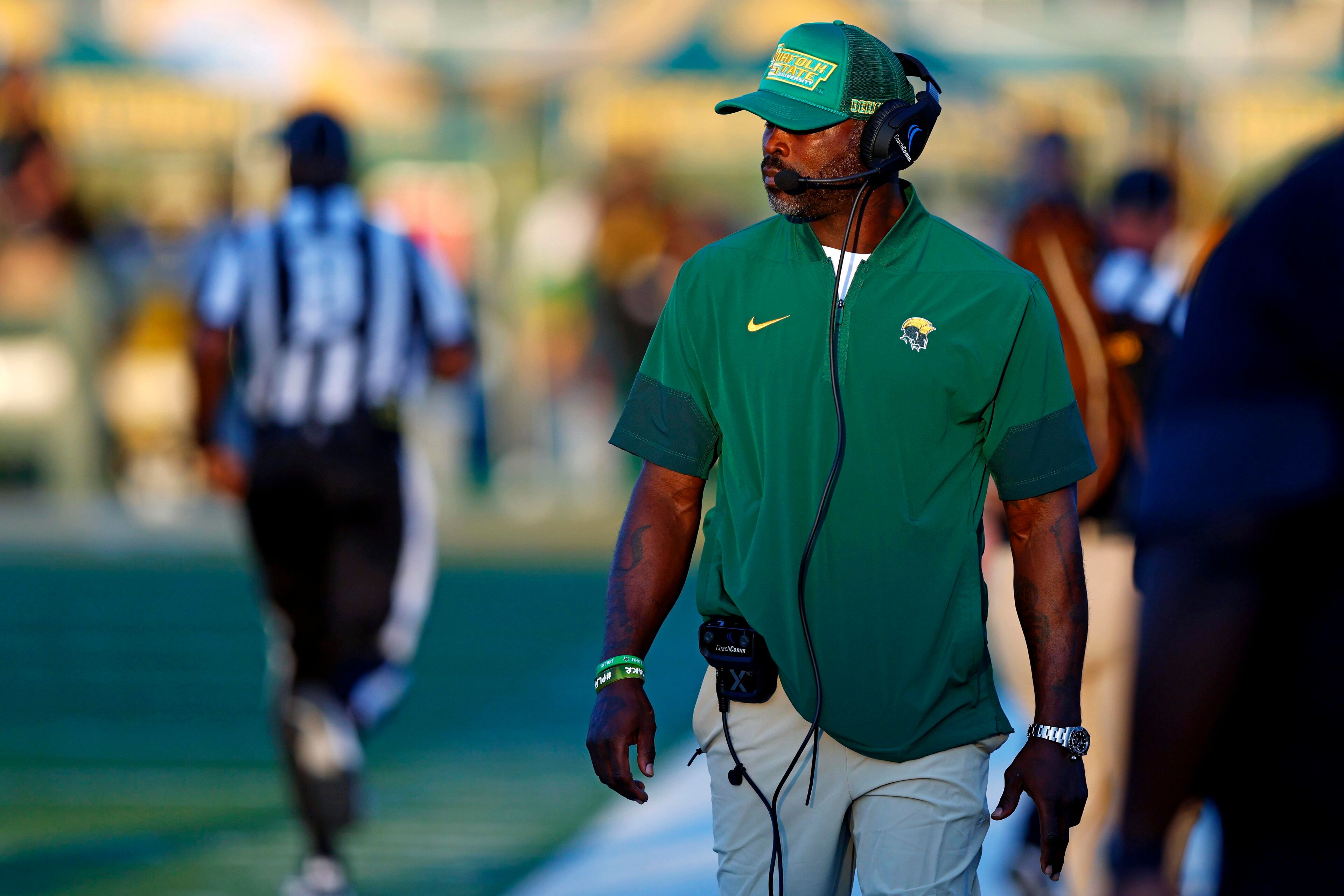 Michael Vick Makes Tough Coaching Confession As He Looks to Deion ...
