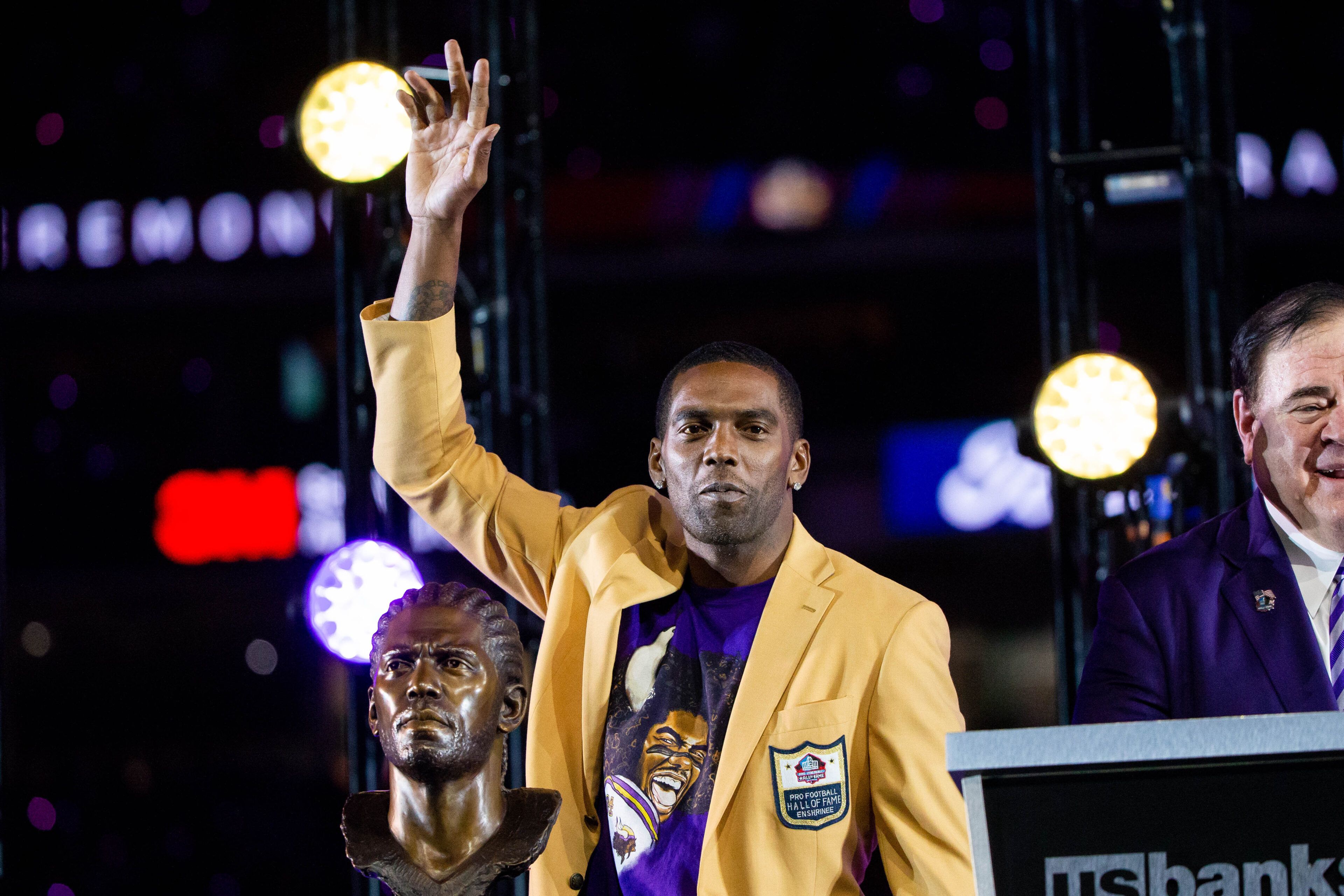 NFL Legend Randy Moss Calls for Change in Hall of Fame Voting After ...