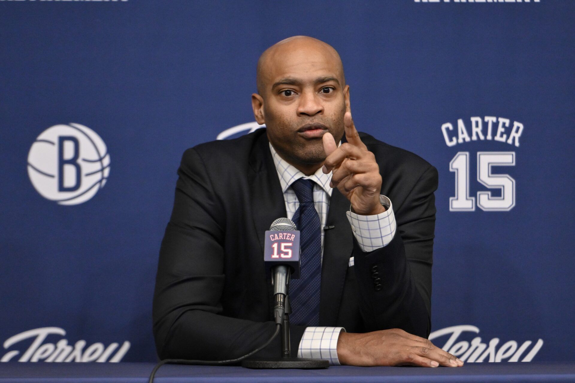 NBA Legend Vince Carter Praises Patriots HC Mike Vrabel for Wholesome ...