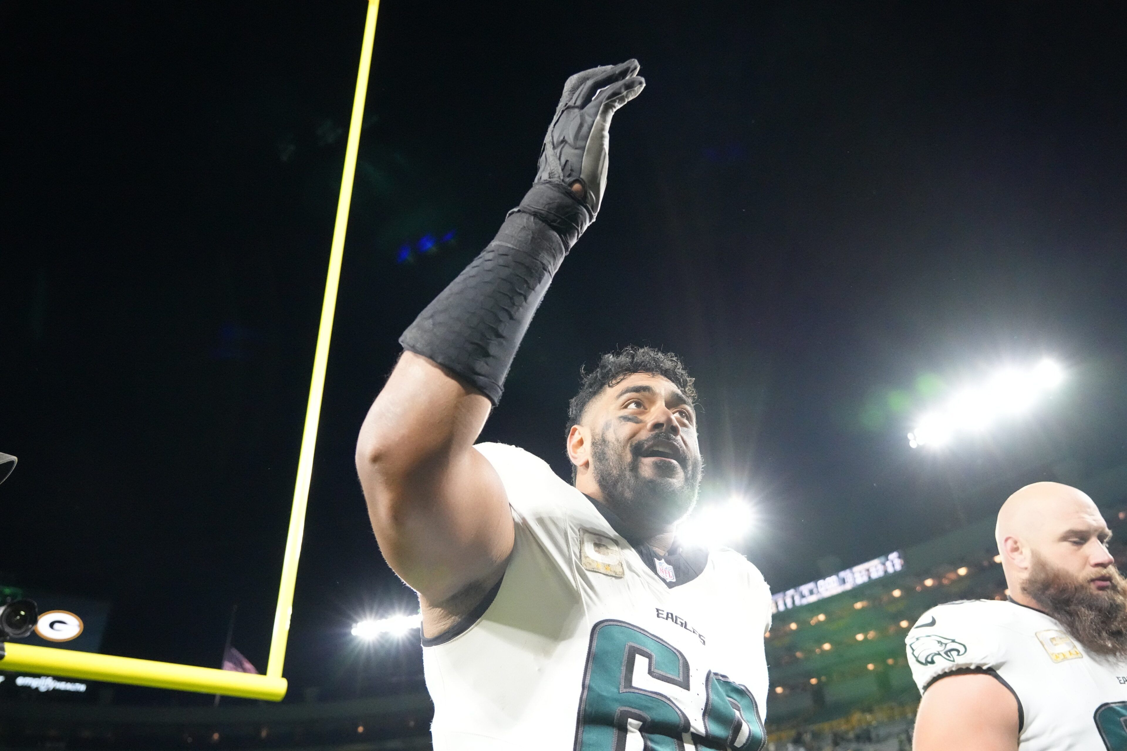 Eagles Predicted to Select 6'7", 315-Pound ‘Red-Hot’ OT in 2026 NFL ...