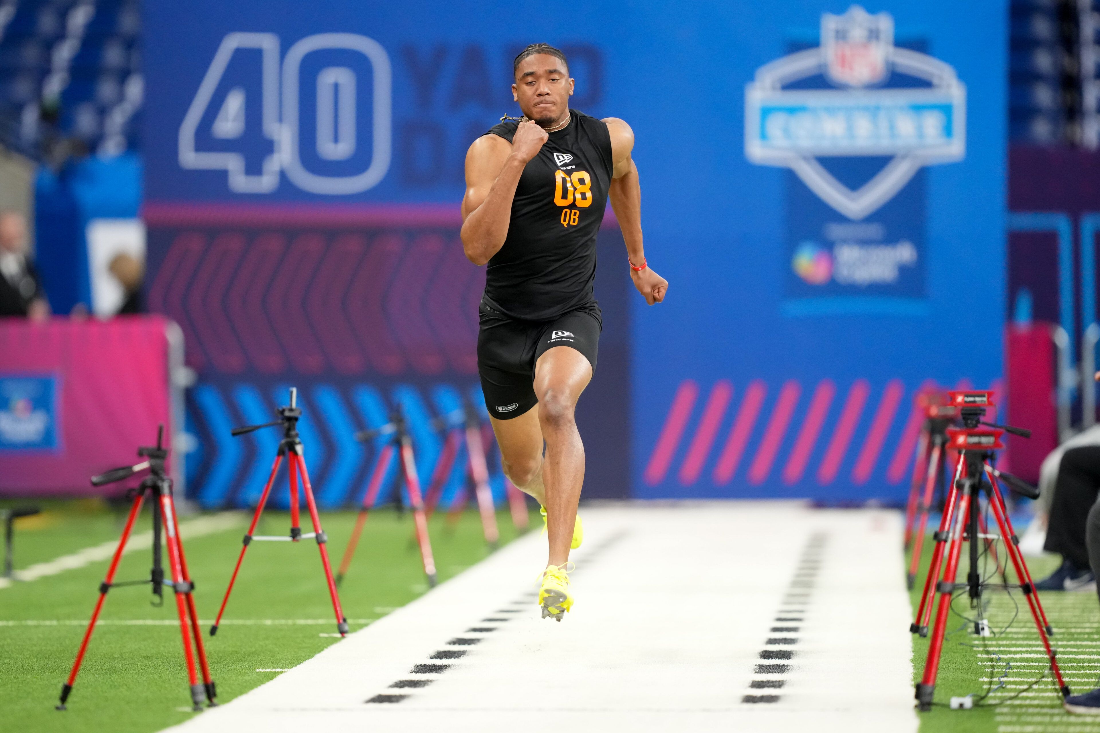 Who Were the Fastest QBs at the 2026 NFL Combine? Arkansas QB Taylen ...