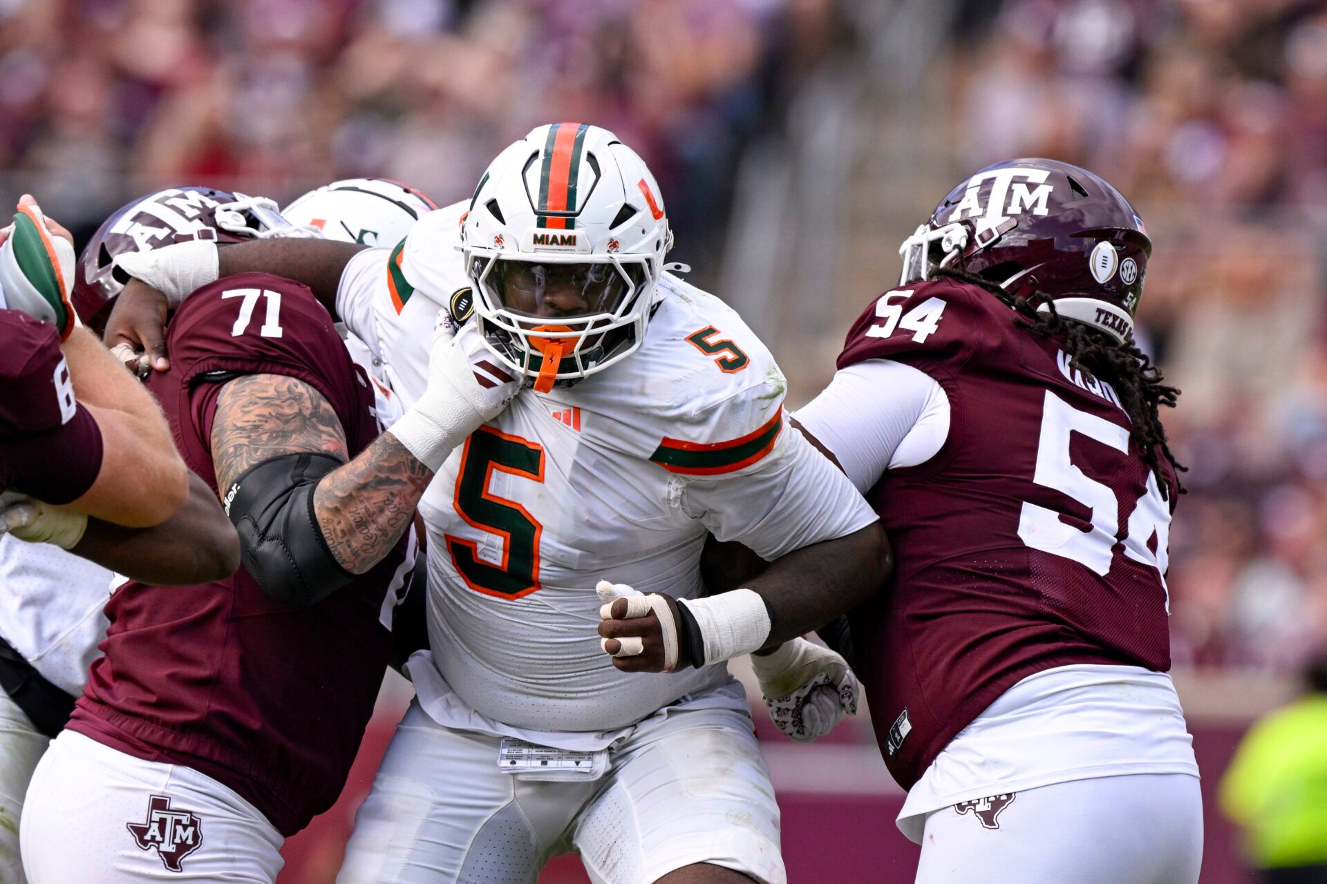 Texas A&M Star Chase Bisontis Rising Up Draft Boards After Dominant NFL ...