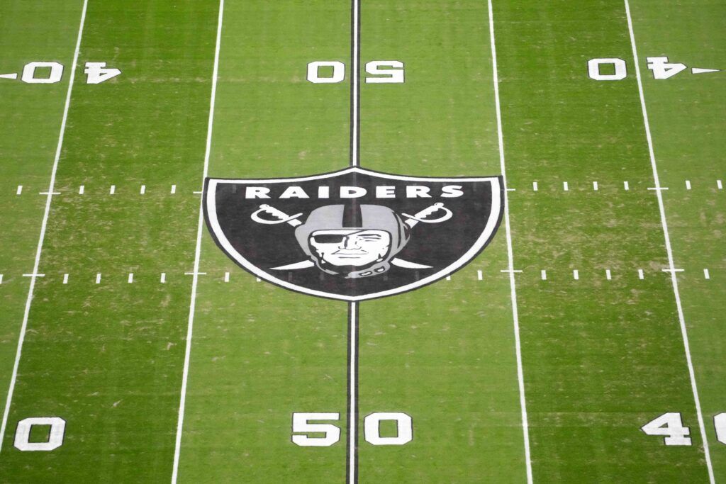 Raiders Land $30.75 Million All-Pro in Surprise Trade With Bills to ...
