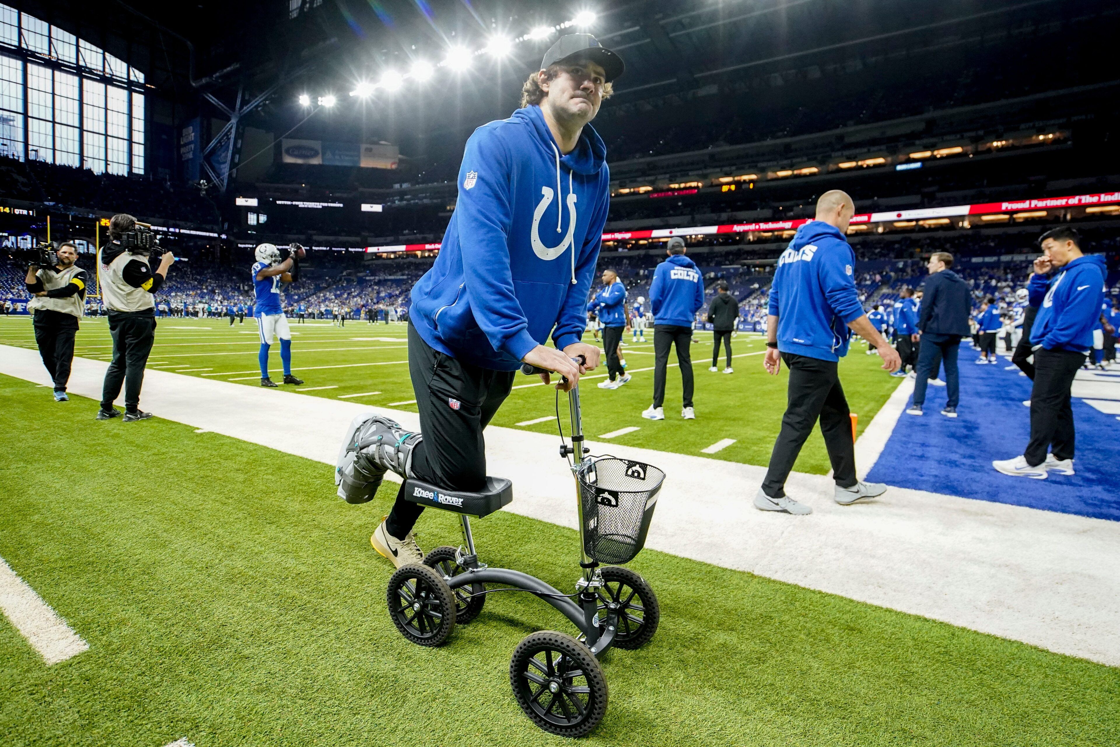 NFL World Reacts to Colts Giving Daniel Jones ‘Crazy’ $88M Contract ...