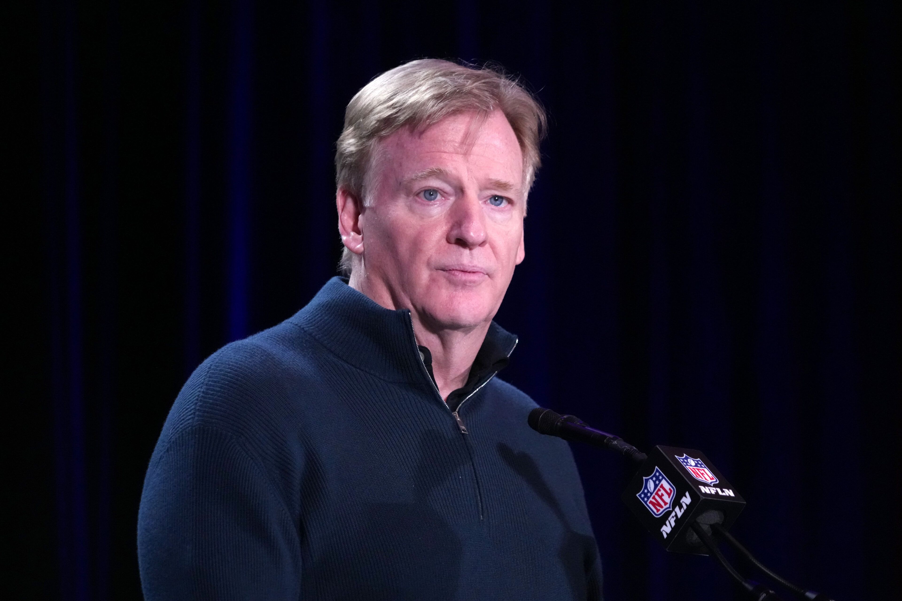 Analyst Takes Issue With NFL's Plan to Schedule Game on Thanksgiving ...