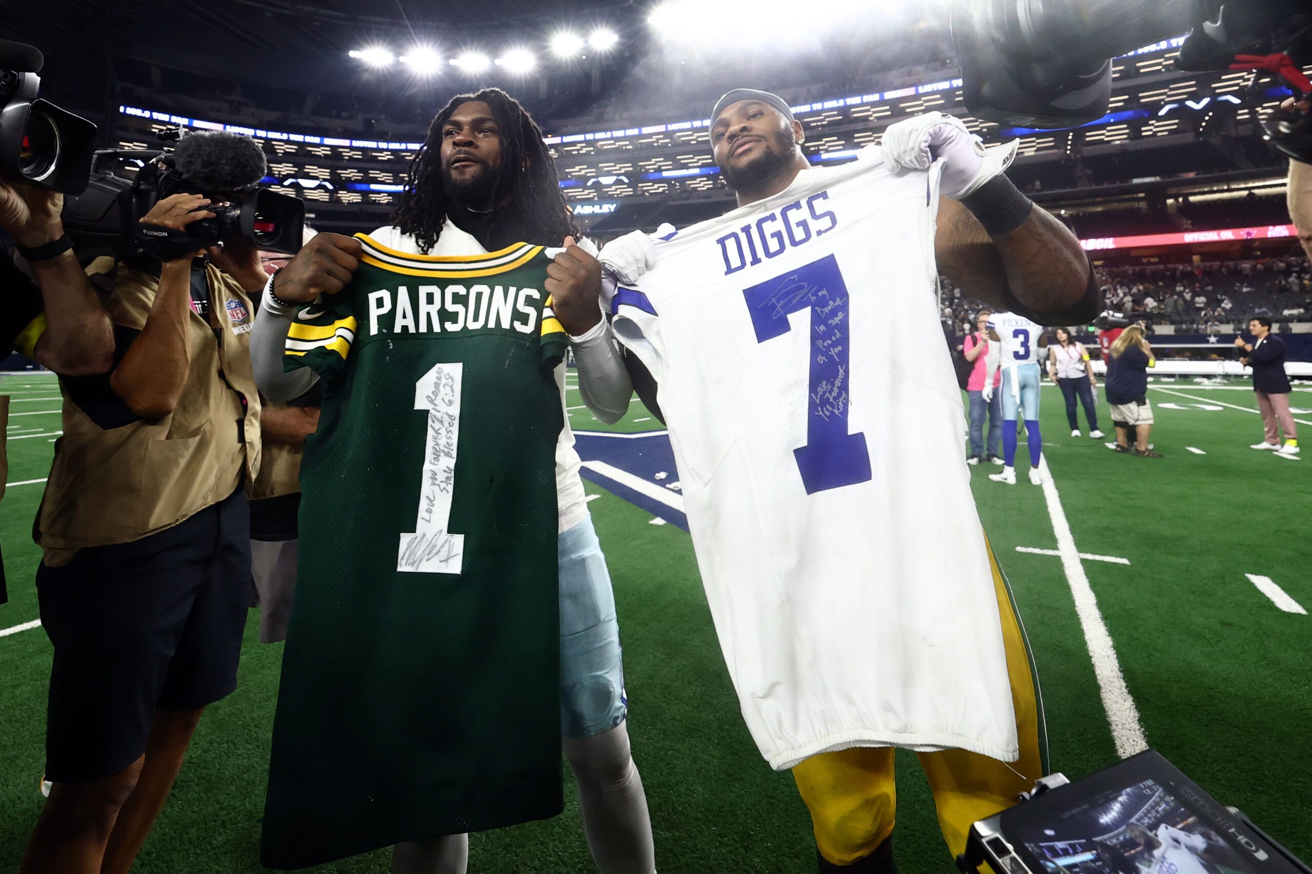 Trevon Diggs Spotted Repping a Packers Hoodie in Workout With Micah ...