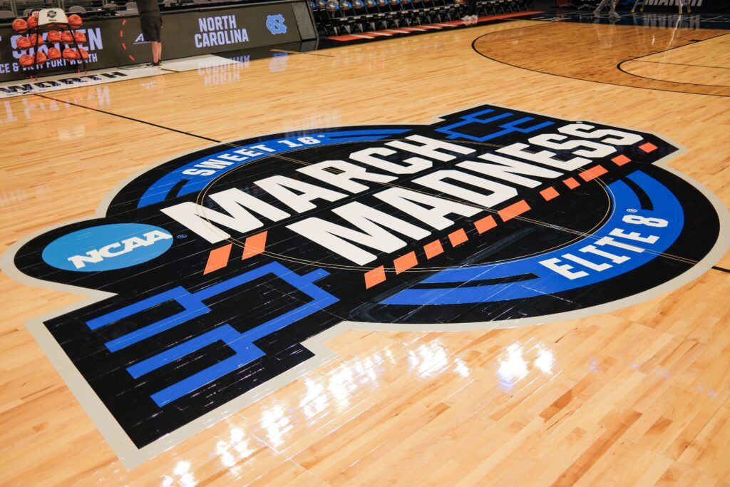 Are There Quarters or Periods in College Basketball, and How Long Are They?