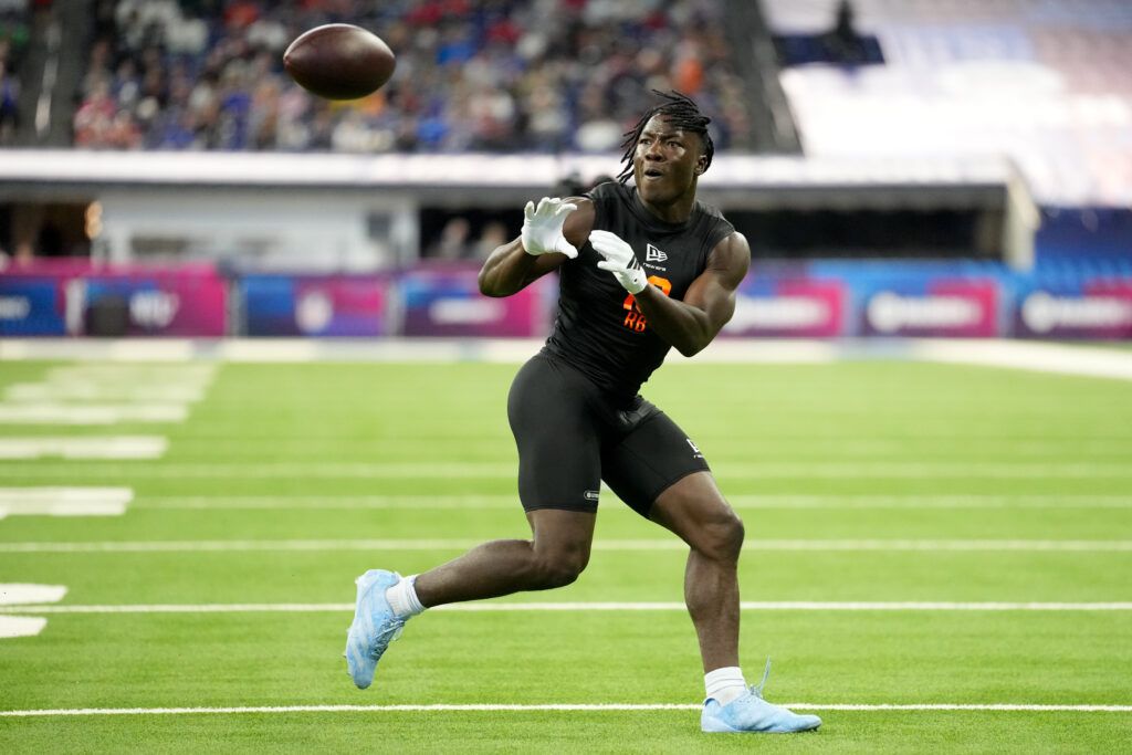 Chiefs RB Depth Chart: Will Emmett Johnson Challenge Kenneth Walker III ...